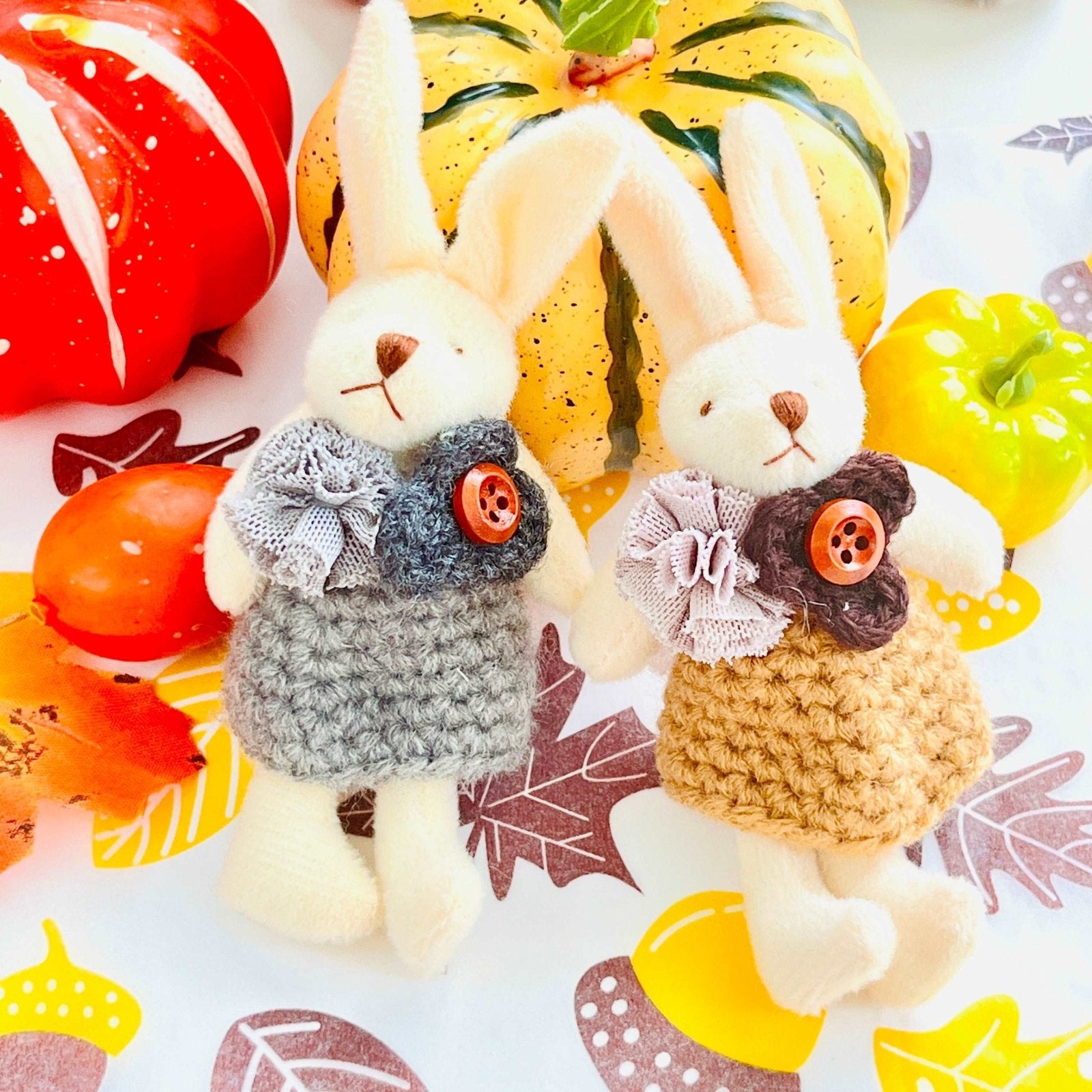 Cute Rabbit Wool Brooch Pin – Natural Bunny Accessories