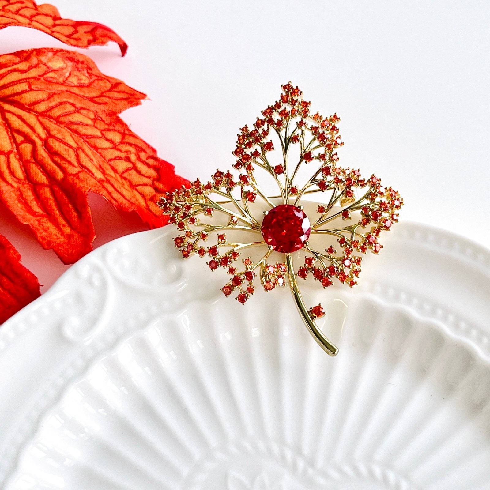 Hollow Red Maple Leaf Brooch – Natural Bunny Accessories