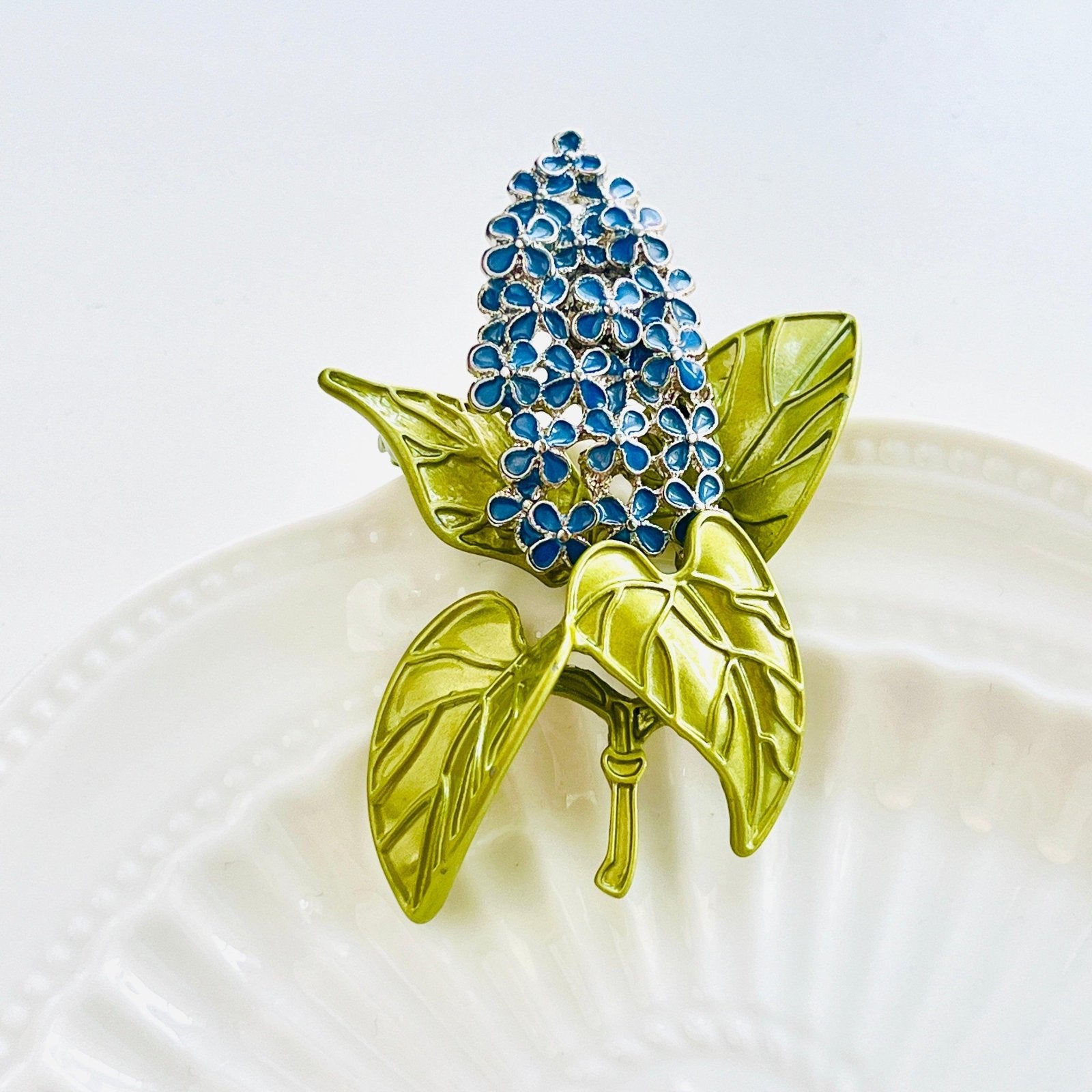 Lilac Flower Brooch – Natural Bunny Accessories