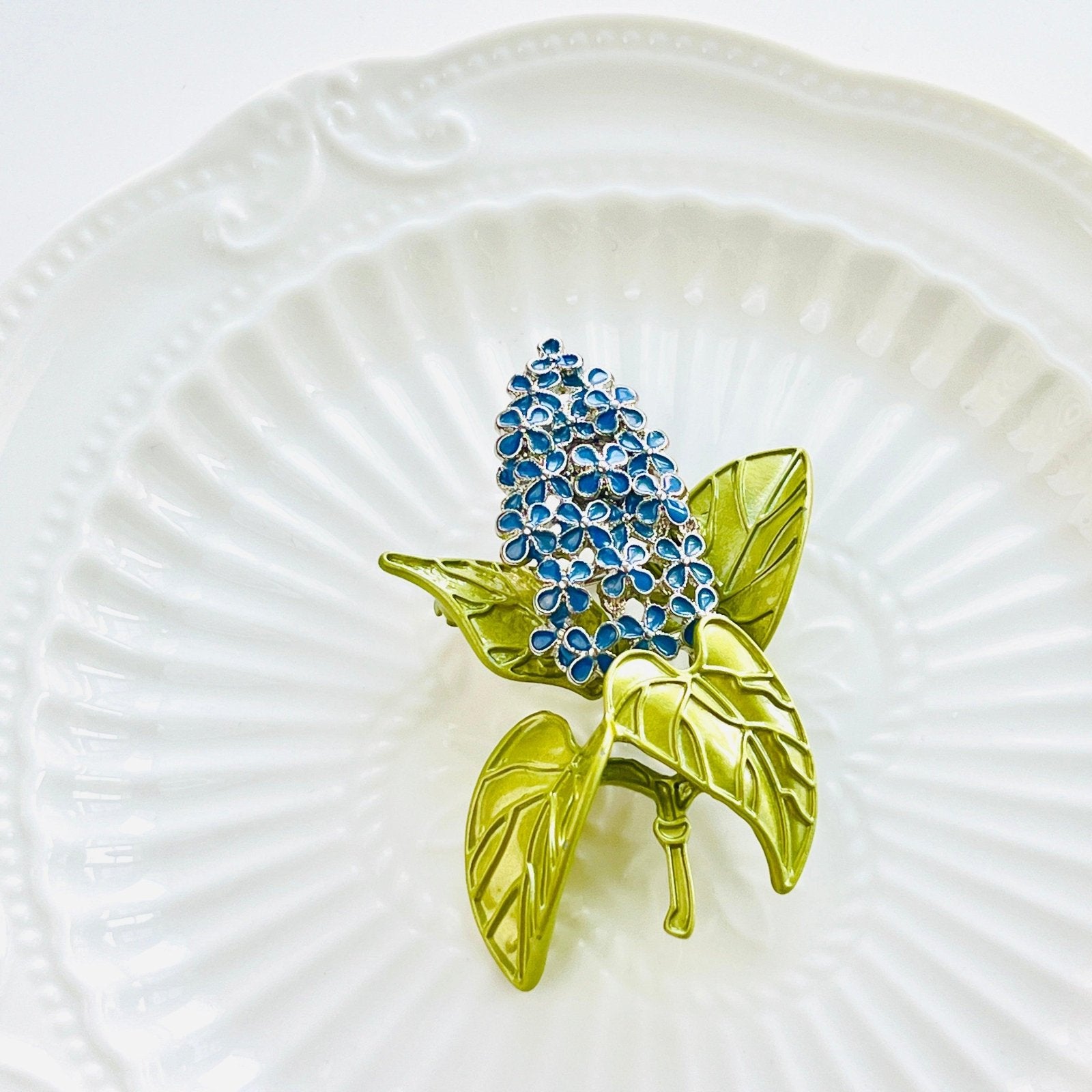 Lilac Flower Brooch – Natural Bunny Accessories